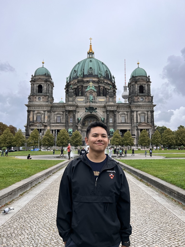 Tenzing Sherpa - Software Developer | Portfolio